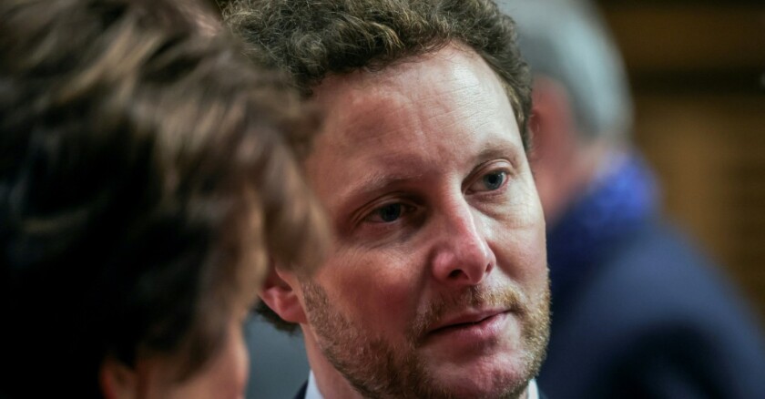 Clément Beaune n'écarte pas une candidature face à Rachida Dati à Paris ...