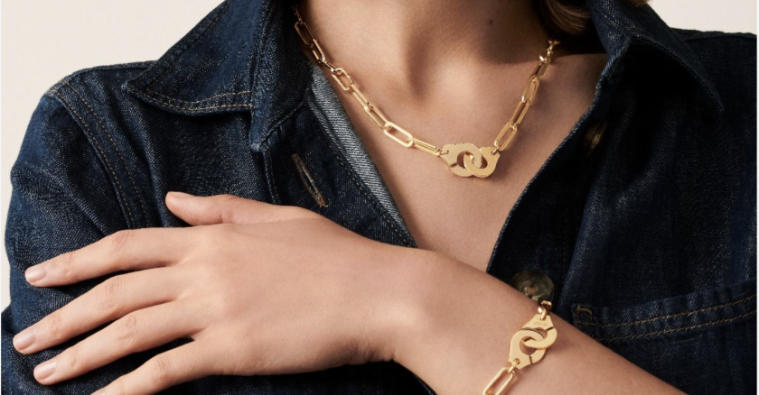 dinh van : Menotté à la joaillerie - l'Opinion