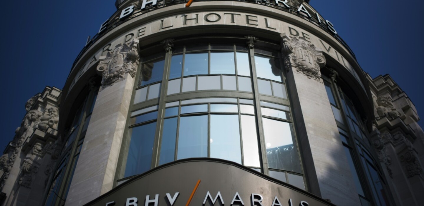 Grand magasin BHV : après le fonds de commerce, les murs passent à leur ...