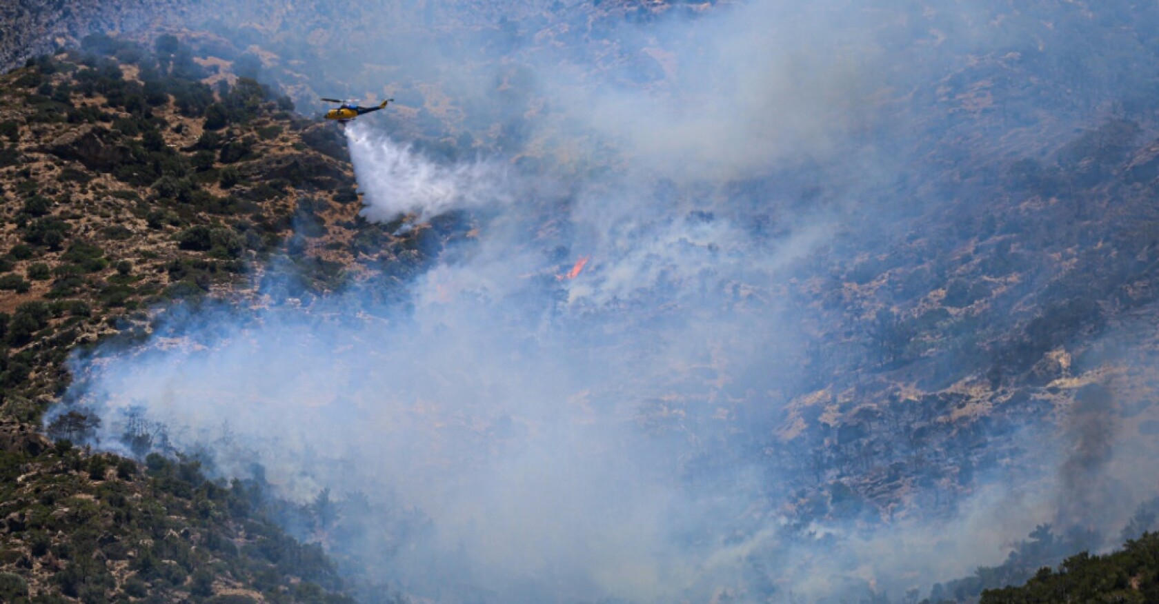 Grèce : des incendies dévastateurs menacent Athènes alors que les ...